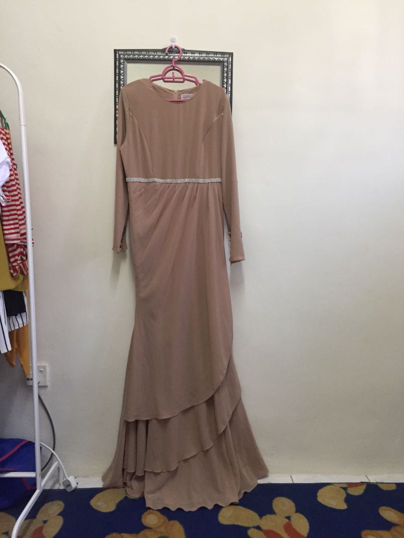 minaz dress, Women's Fashion, Muslimah Fashion, Dresses on Carousell