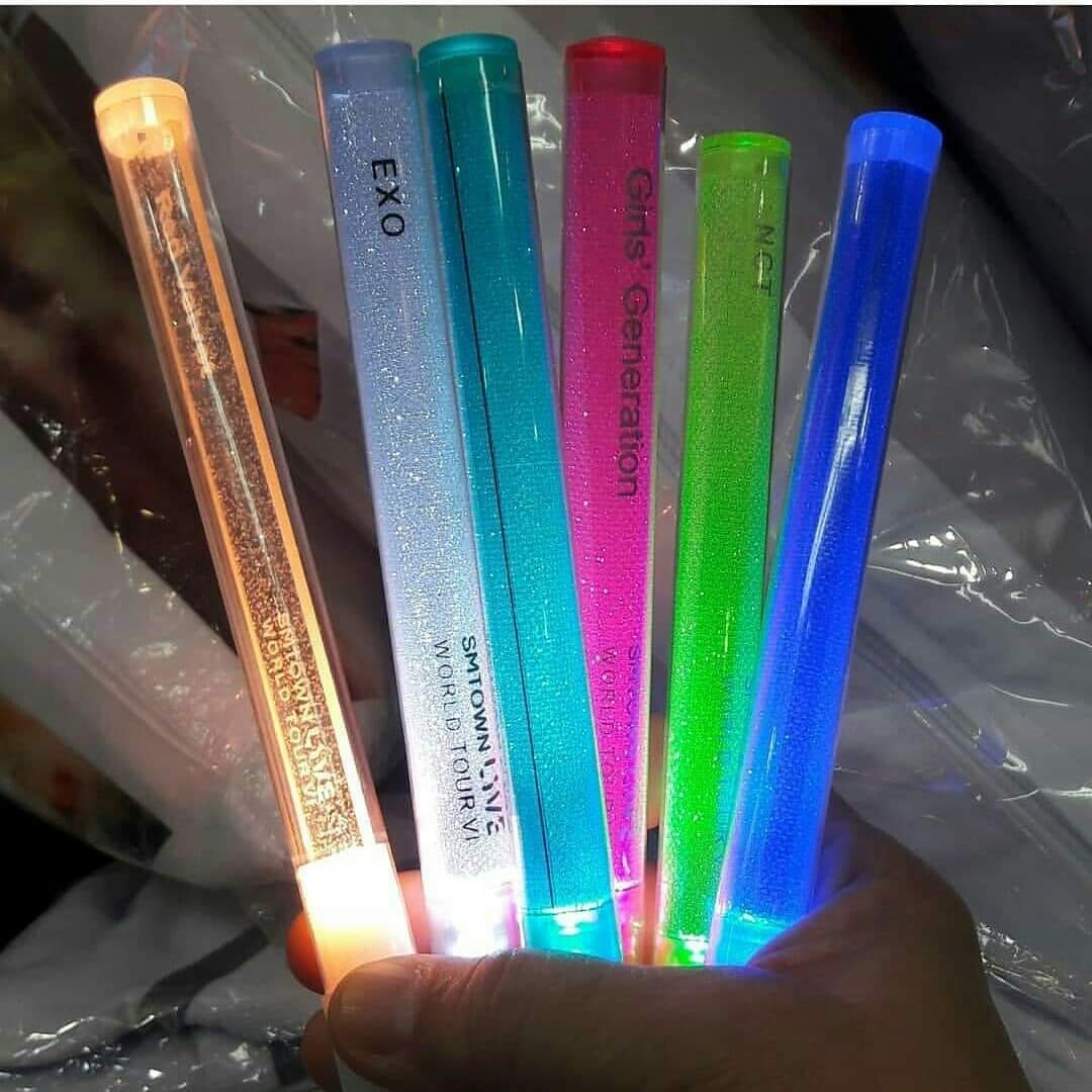 NEW ONHAND RED VELVET PENLIGHT STICKS KOREA, Hobbies & Toys ...
