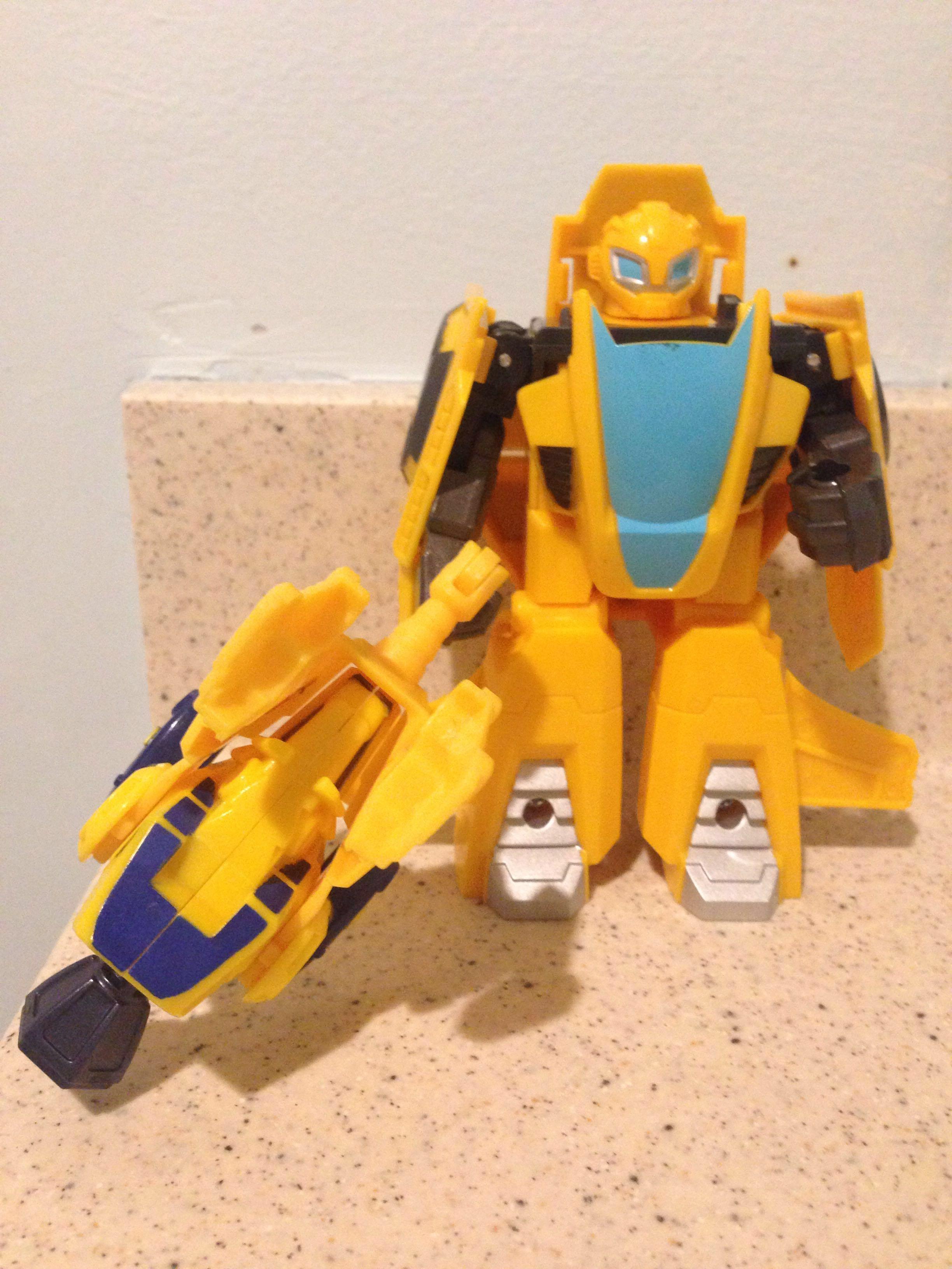 Transformers Rescue Bots Bumblebee with Swift the Cheetah-bot , Hobbies ...