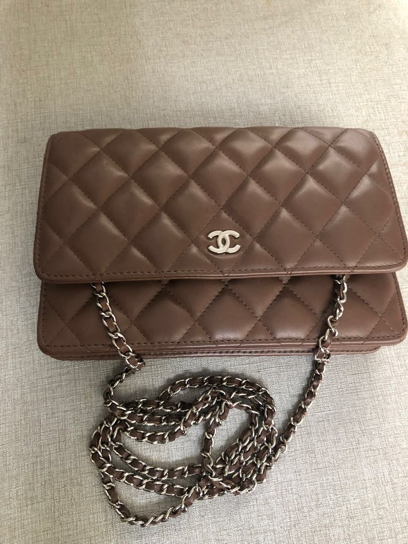 Chanel Sling Bag, Women's Fashion, Bags & Wallets, Cross-body Bags on ...