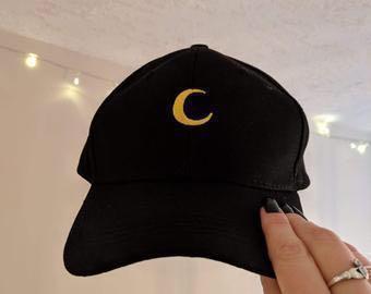 Crescent Moon Hat(Black & White), Women's Fashion, Watches ...