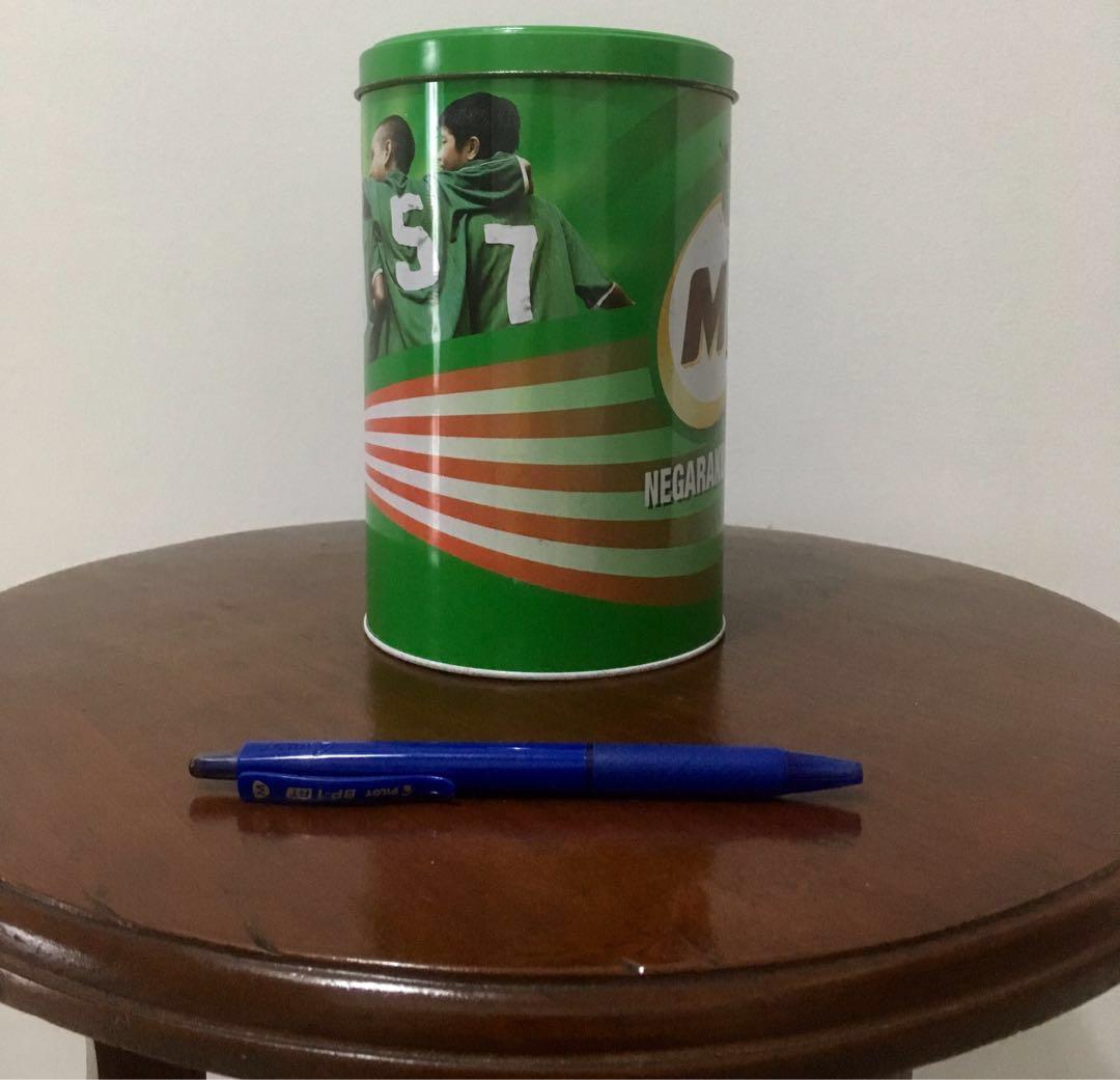 Tin MILO, Hobbies & Toys, Collectibles & Memorabilia, Vintage ...