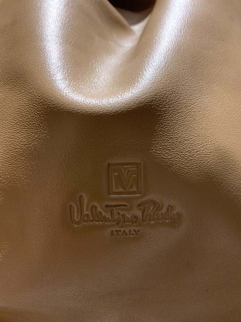 Valentino Rudy Leather Bag, Women's Fashion, Bags & Wallets, Cross-body ...