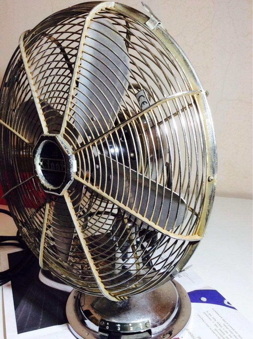 Vintage Table Fan, Hobbies & Toys, Memorabilia & Collectibles, Vintage ...