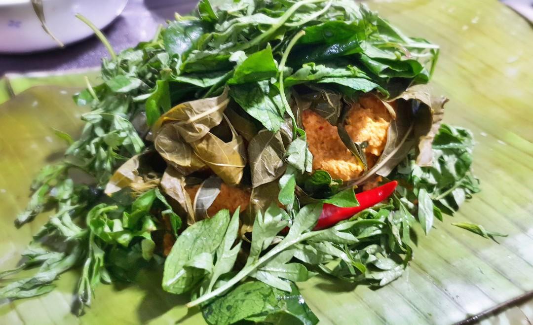 Botok botok Ikan Tenggiri / Spiced Steamed Fish Parcel (Spanish ...