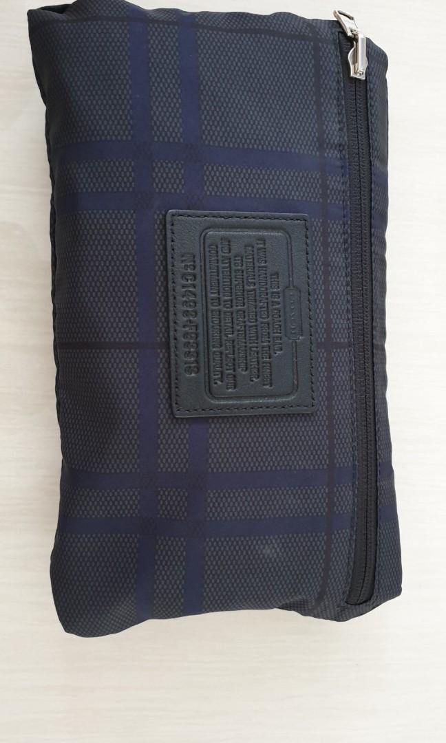 COACH Folderable Travel Bag, Luxury, Bags & Wallets on Carousell