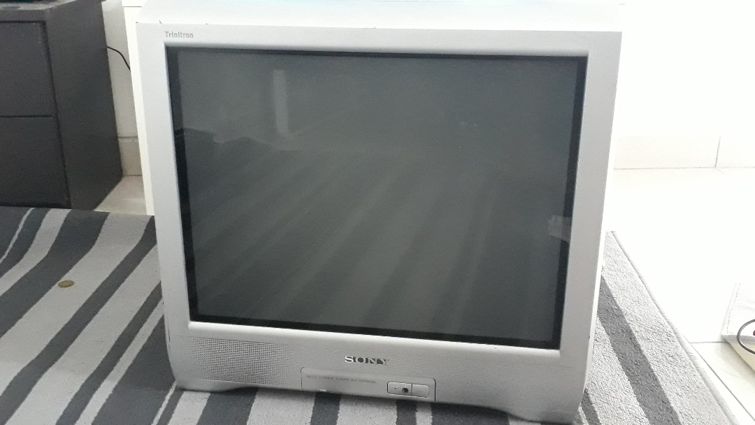 Sony TV 21 inch CRT, TV & Home Appliances, TV & Entertainment, TV on ...