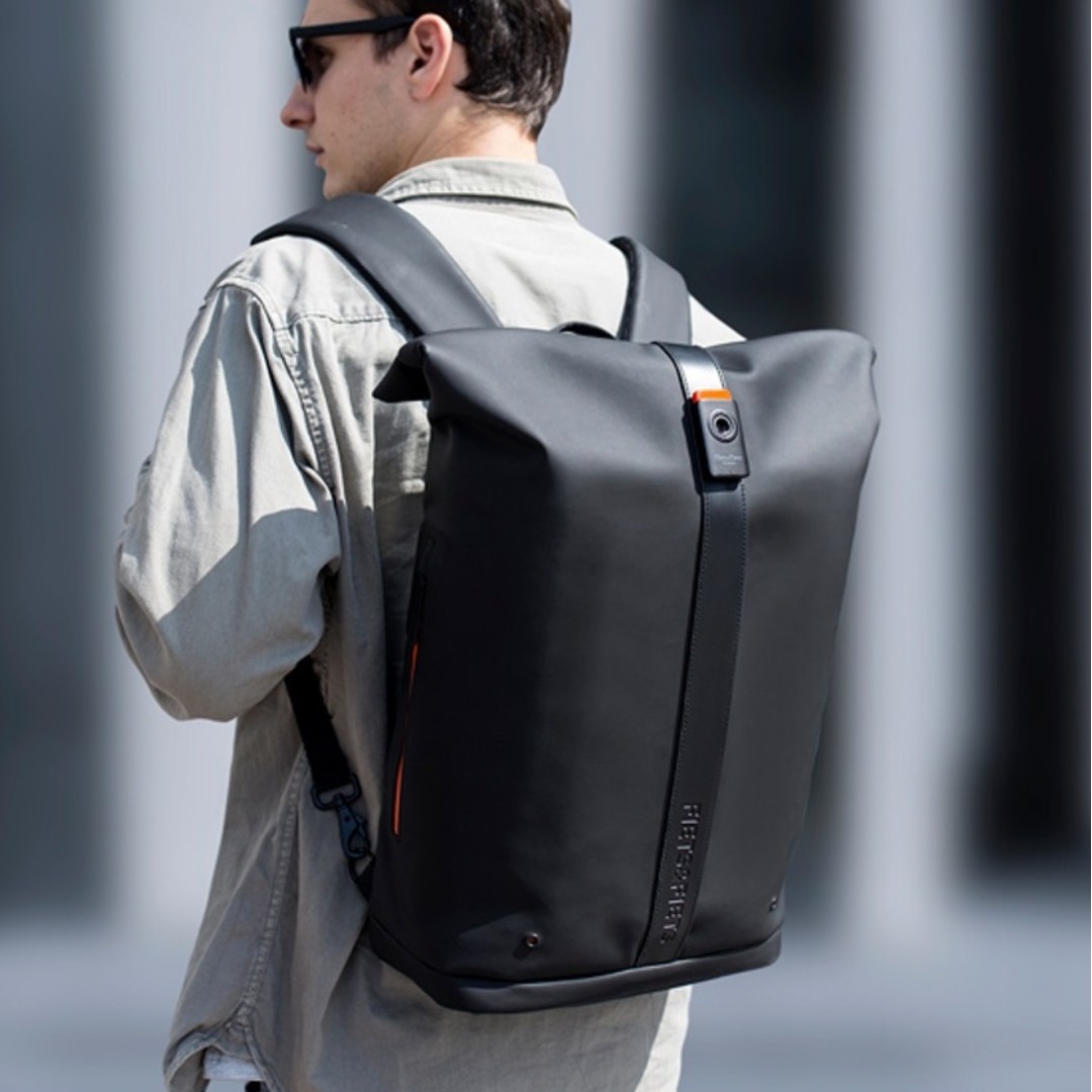 [BNIB] A Versatile Backpack For Everyday Adventure (Ebony Black) (made ...