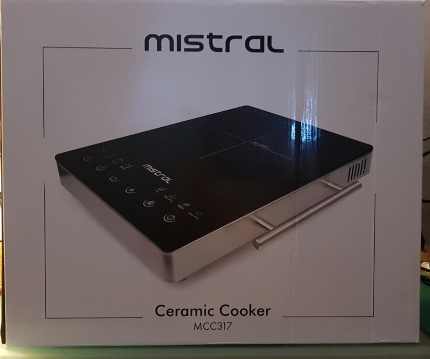 Ceramic cooker MCC317, TV & Home Appliances, Kitchen Appliances ...