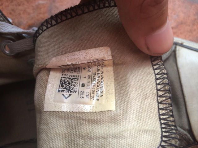 Converse black and white (tempur) original, Fesyen Pria, Sepatu ...