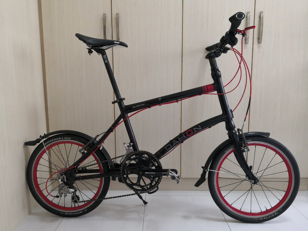 Dahon Silvertip 2010, Sports Equipment, Bicycles & Parts, Bicycles on Carousell