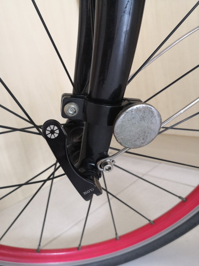 Dahon Silvertip 2010, Sports Equipment, Bicycles & Parts, Bicycles on Carousell