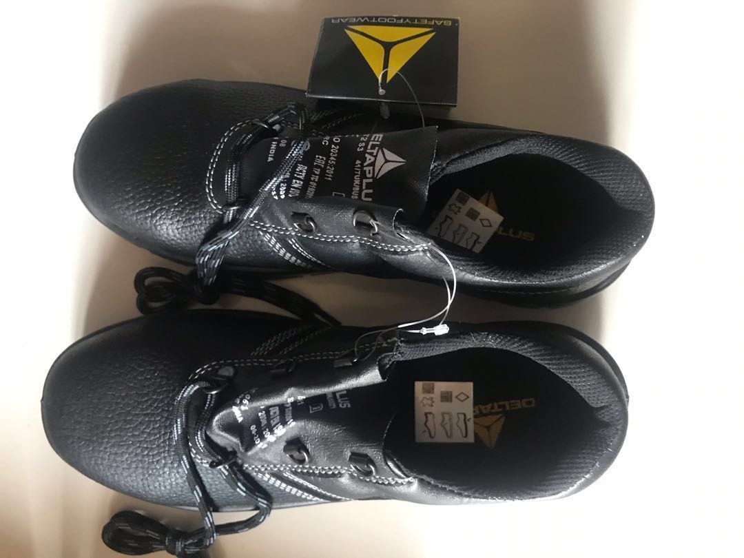 Deltaplus safety shoes, Fesyen Pria, Sepatu , Sepatu Boot di Carousell