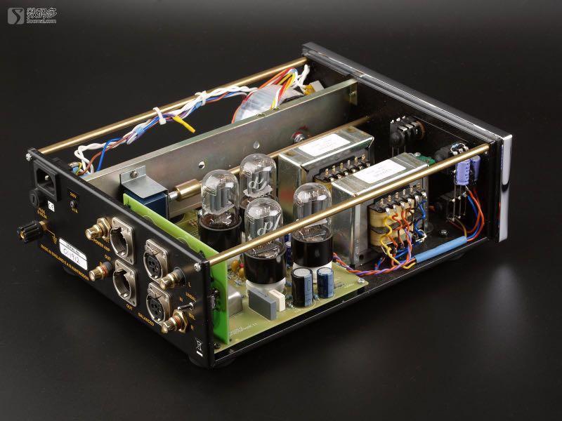 Ear HP4 headphones Amplifier, Audio, Headphones & Headsets on Carousell