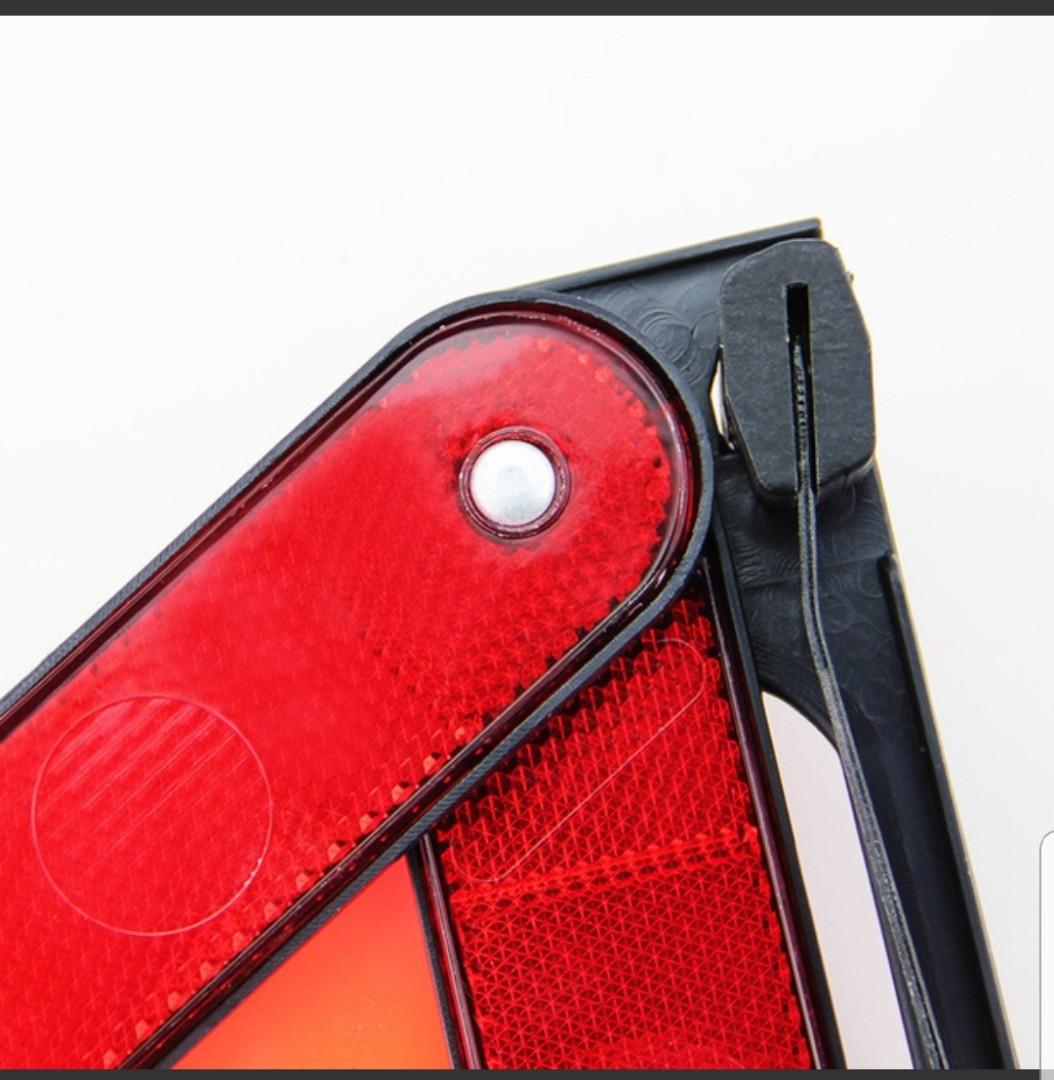 Foldable breakdown sign, Car Accessories, Accessories on Carousell