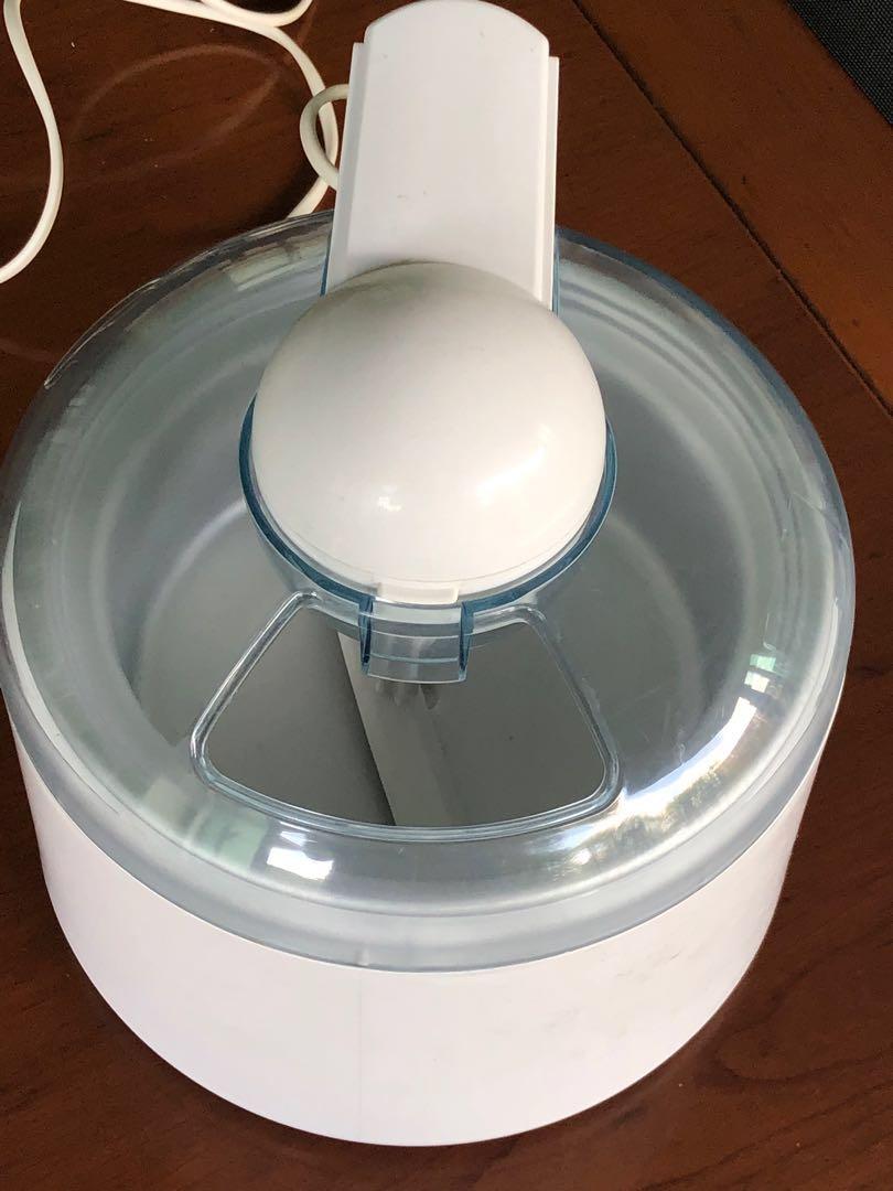 Ice cream maker Philips HR2303, TV & Home Appliances, Kitchen ...