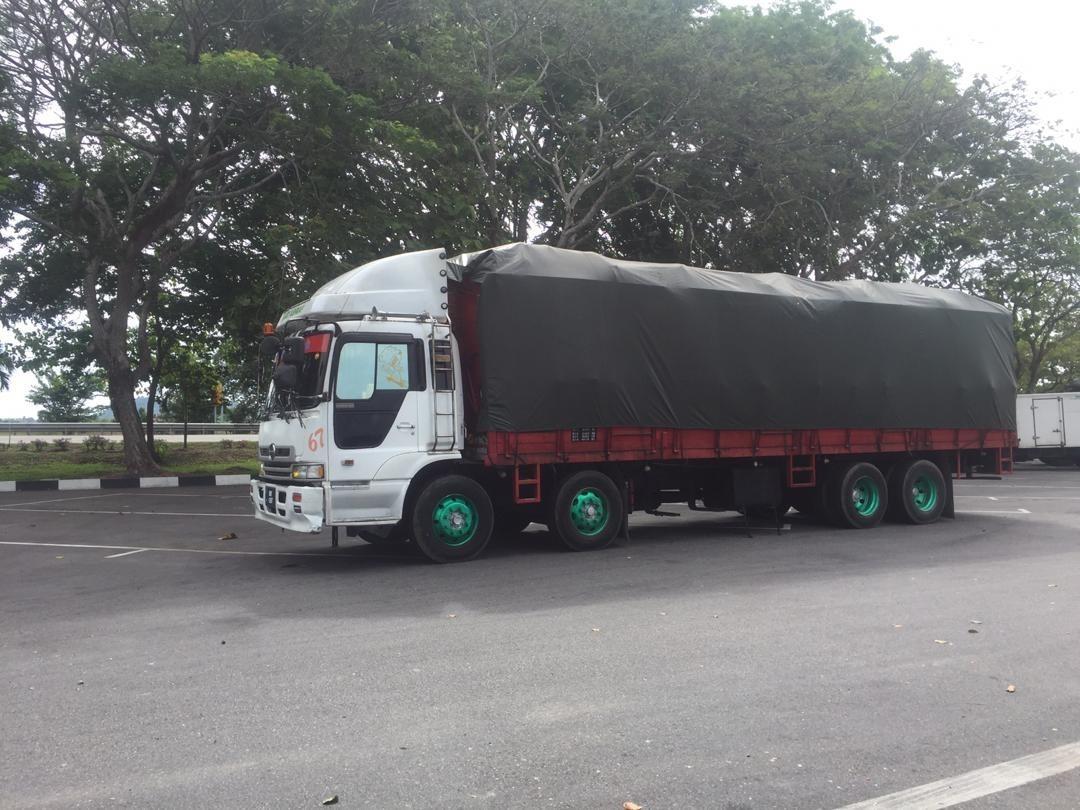 Lori sewa 10 tan 30 kaki kl selangor kedah langkawi johor, Services, Home Services, Movers ...