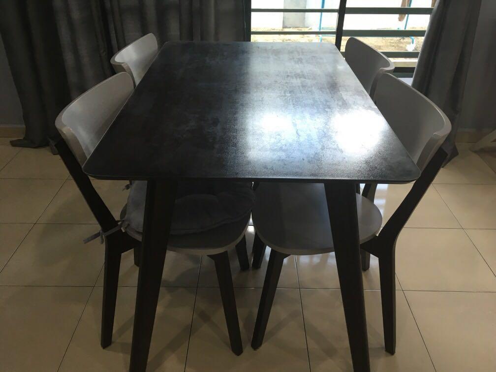 Meja makan/Dining Table (4pax), Furniture & Home Living, Furniture ...