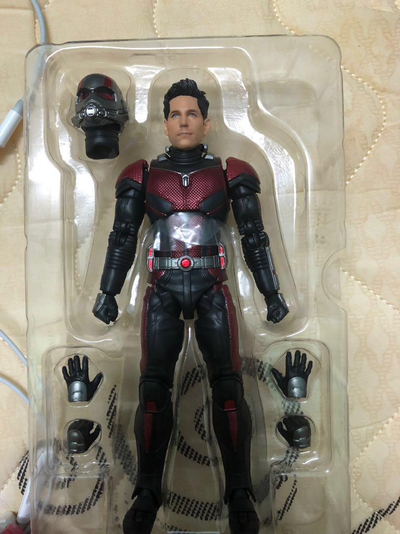 MIB S.H. Figuarts Avengers Endgame Ant-Man and MISB S.H. Figuarts ...