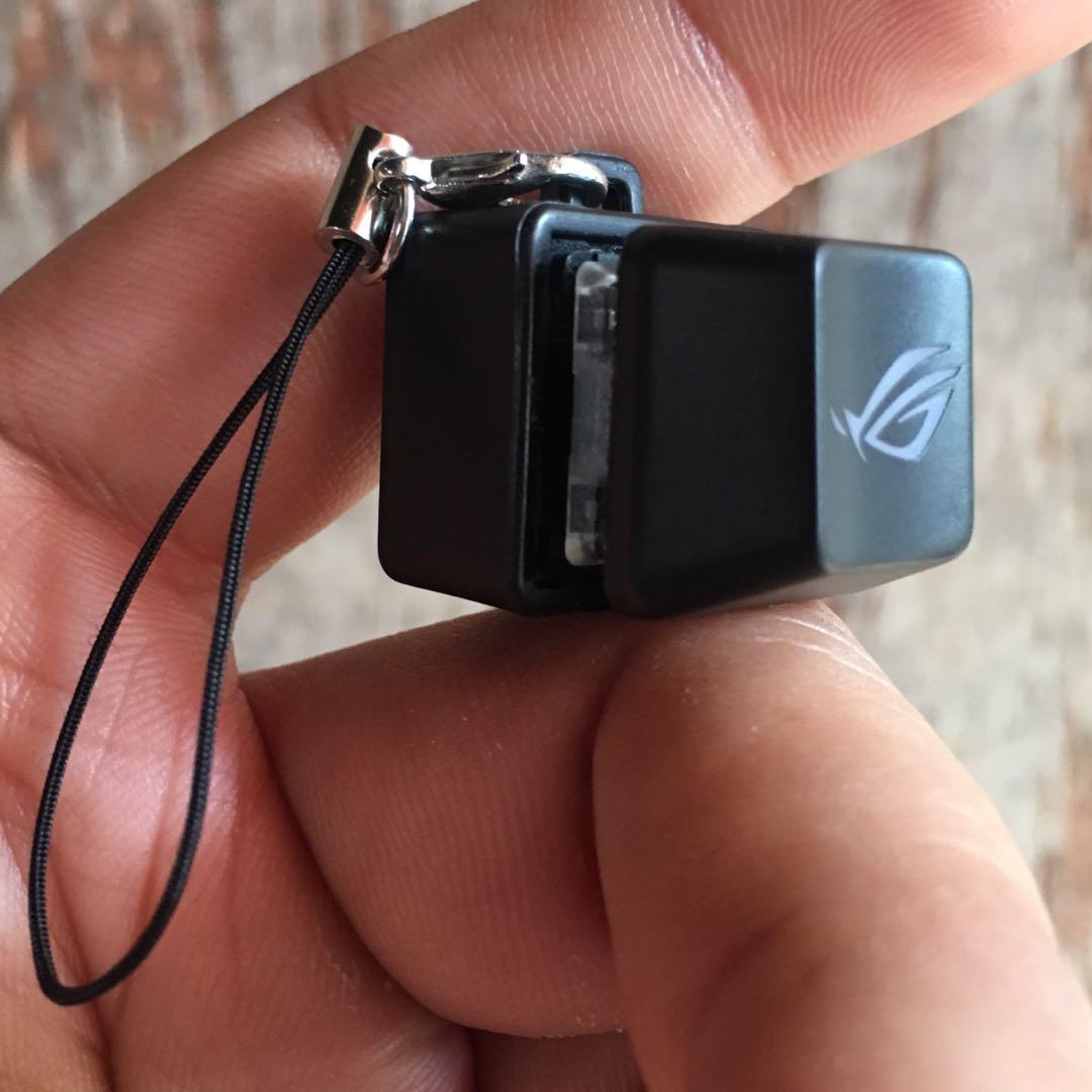 Original ASUS ROG Backlit Keycap Keychain, Hobbies & Toys, Memorabilia ...