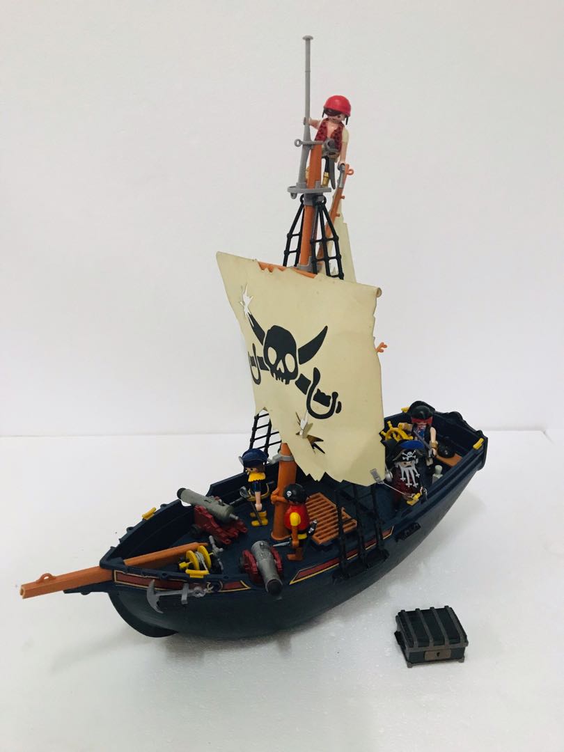 Pirate Ship, Hobbies & Toys, Toys & Games on Carousell