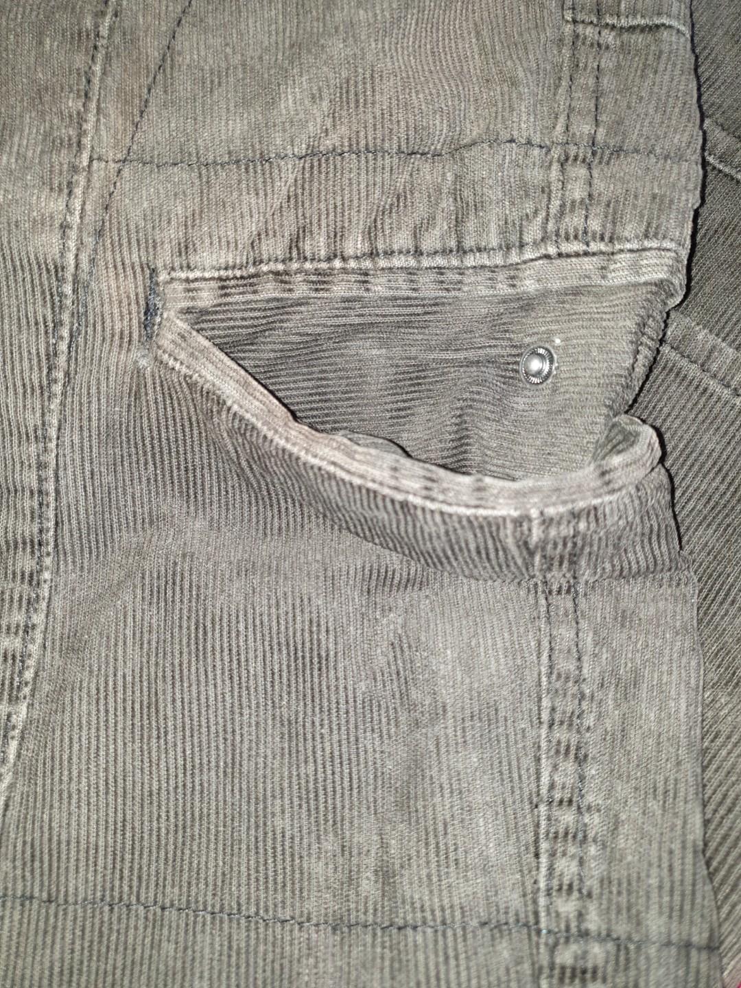 Springfield pants 1 for $15....3 for $40, Men's Fashion, Tops & Sets ...