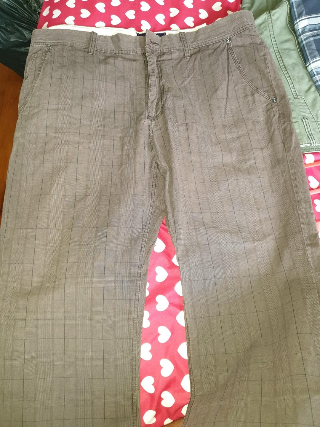 Springfield pants 1 for $15....3 for $40, Men's Fashion, Tops & Sets ...