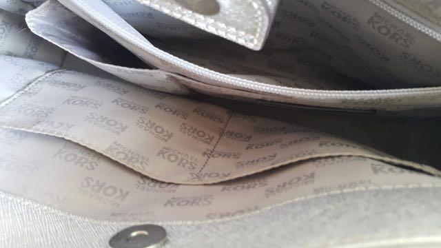 Tas original, serifikat lengkap, tidak ada cacat, MK amsterdam, Fesyen Wanita, Tas & Dompet di ...