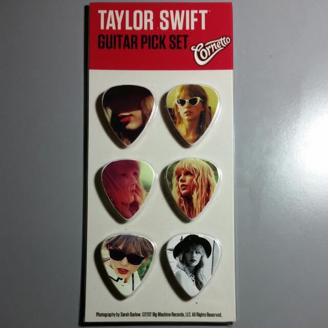 taylor swift Red tour merch, Everything Else on Carousell