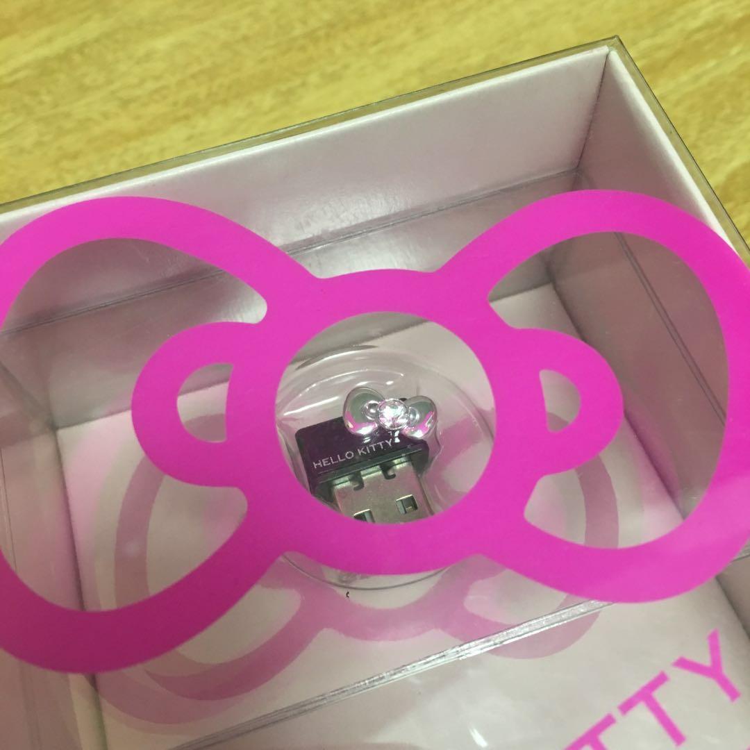 日本Elecom Hello Kitty 迷你無線工作滑鼠, 電腦＆科技, 電腦周邊及配件, 電腦滑鼠及相關產品 - Carousell