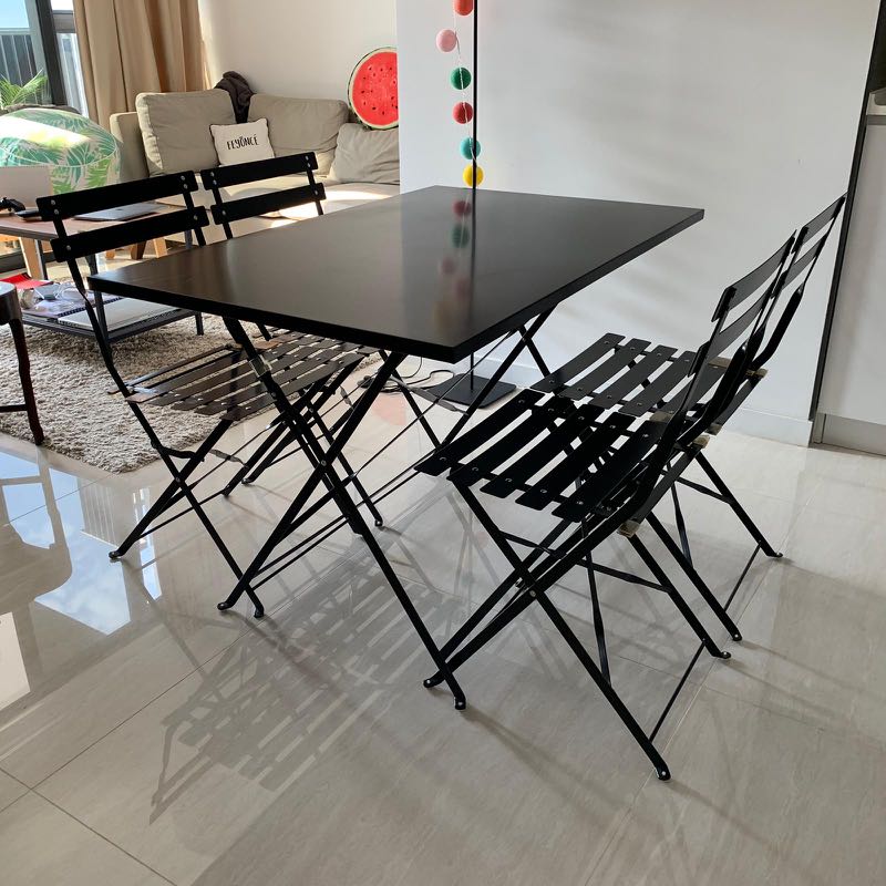 Habitat folding table and its 4 folding chairs, Furniture & Home Living ...