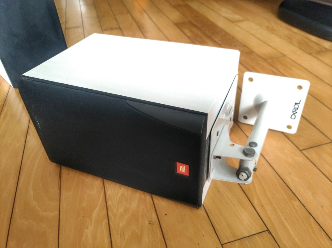 後置天花喇叭架送JBL MR25, 音響器材, Soundbar、揚聲器、藍牙喇叭、耳擴 - Carousell