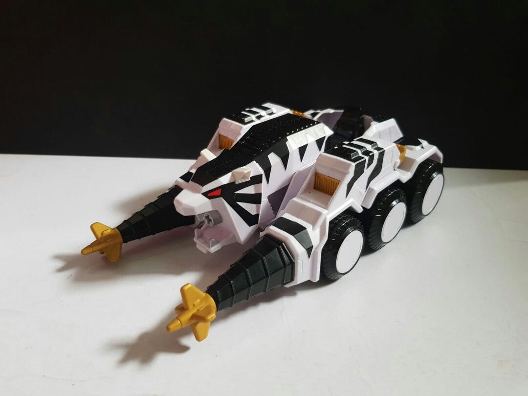 Power Rangers Samurai Tiger Tank Vehicle, Hobbies & Toys, Toys & Games ...