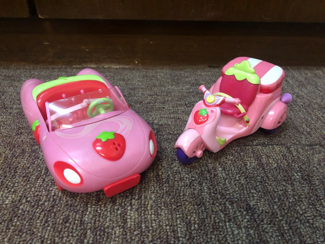 Strawberry shortcake car and scooter, Hobbies & Toys, Toys & Games on ...