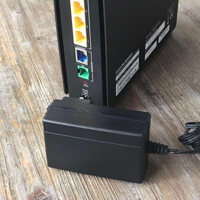 Aztech Wireless Business Router DSL8800GR(S) [BrandNew], Computers ...