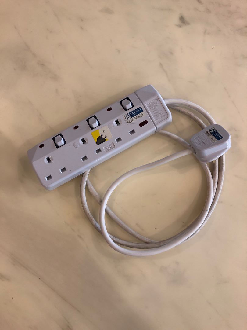 Multi-Socket Extension Plug, TV & Home Appliances, Electrical, Adaptors ...