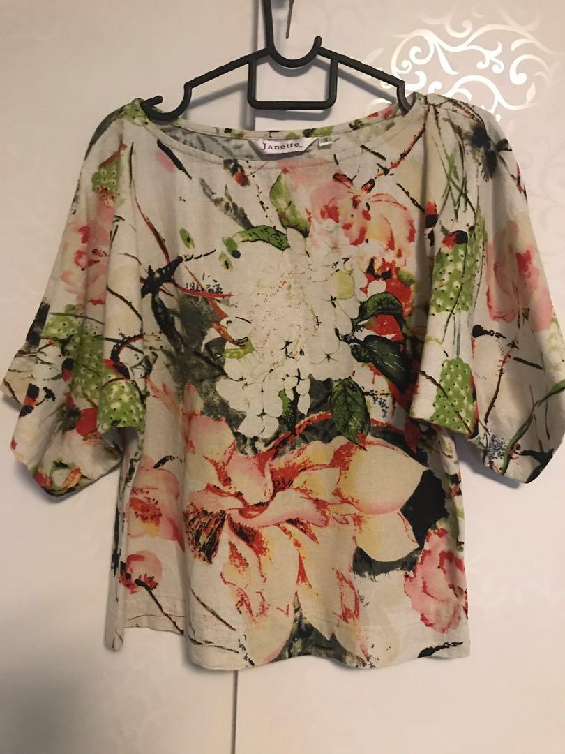 Pretty tops, Women's Fashion, Tops, Other Tops on Carousell