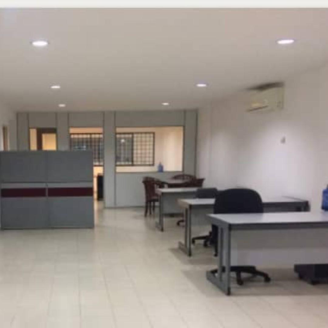 Shah Alam Seksyen 26, Centrepoint Business Park, Fully Furnished Office ...
