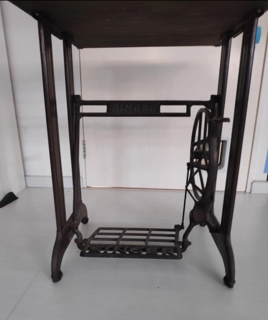 Singer Sewing Machine Stand, Vintage & Collectibles, Vintage ...