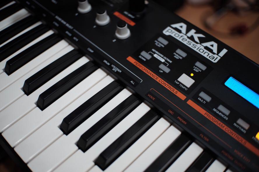 Akai Miniak Virtual Analog Synthesizer, Hobbies & Toys, Music & Media ...