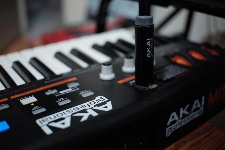 Akai Miniak Virtual Analog Synthesizer, Hobbies & Toys, Music & Media ...