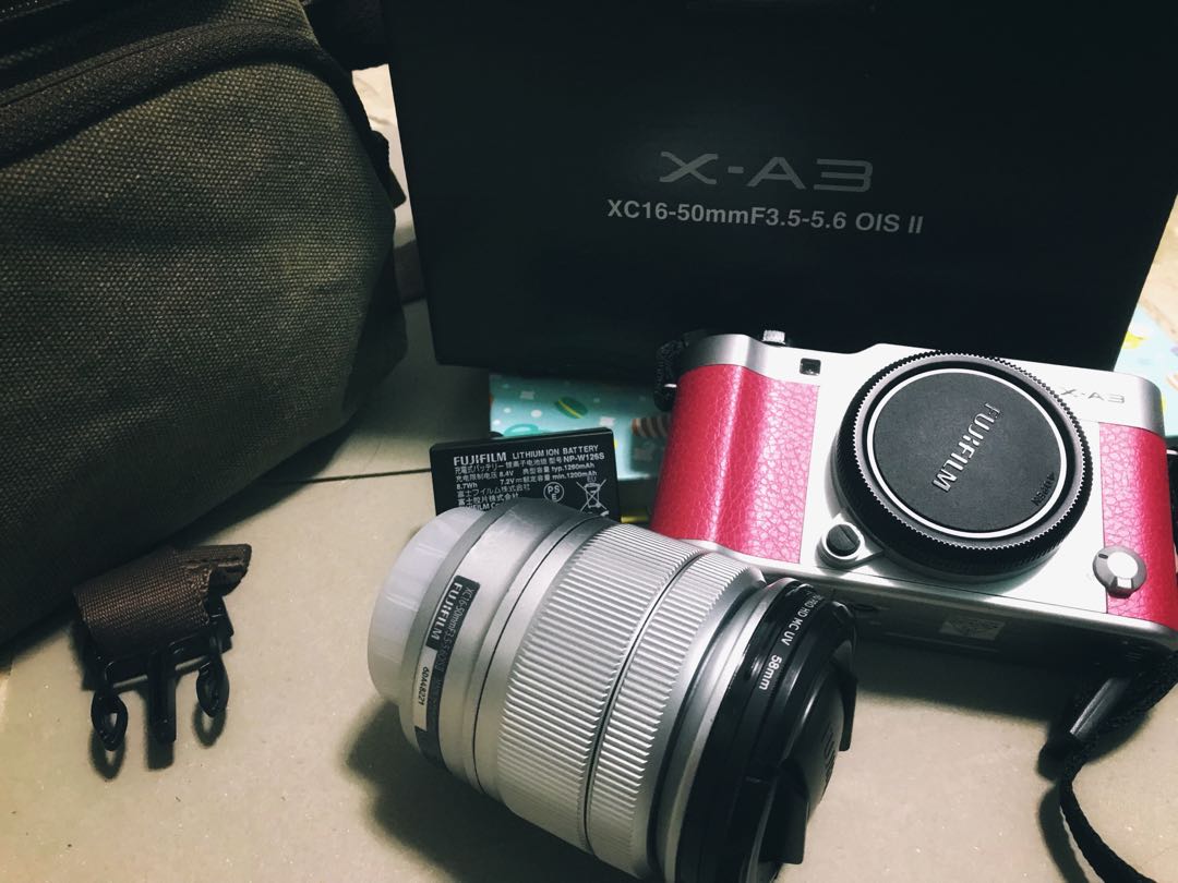 Fujifilm XA-3 Mirrorless Camera, Photography, Cameras on Carousell