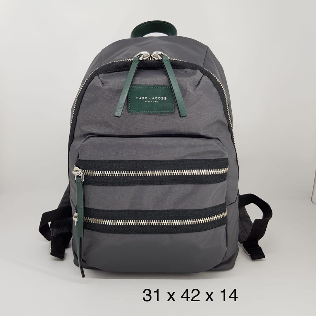 Marc Jacobs backpack shadow, Fesyen Pria, Tas & Dompet , Ransel di ...
