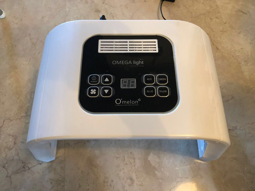 OMEGA LED Light Therapy contains 4 different colored LED therapy lights ...