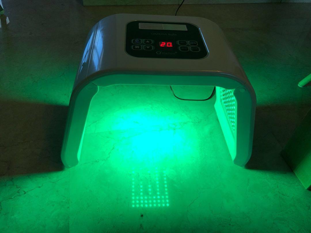 OMEGA LED Light Therapy contains 4 different colored LED therapy lights ...