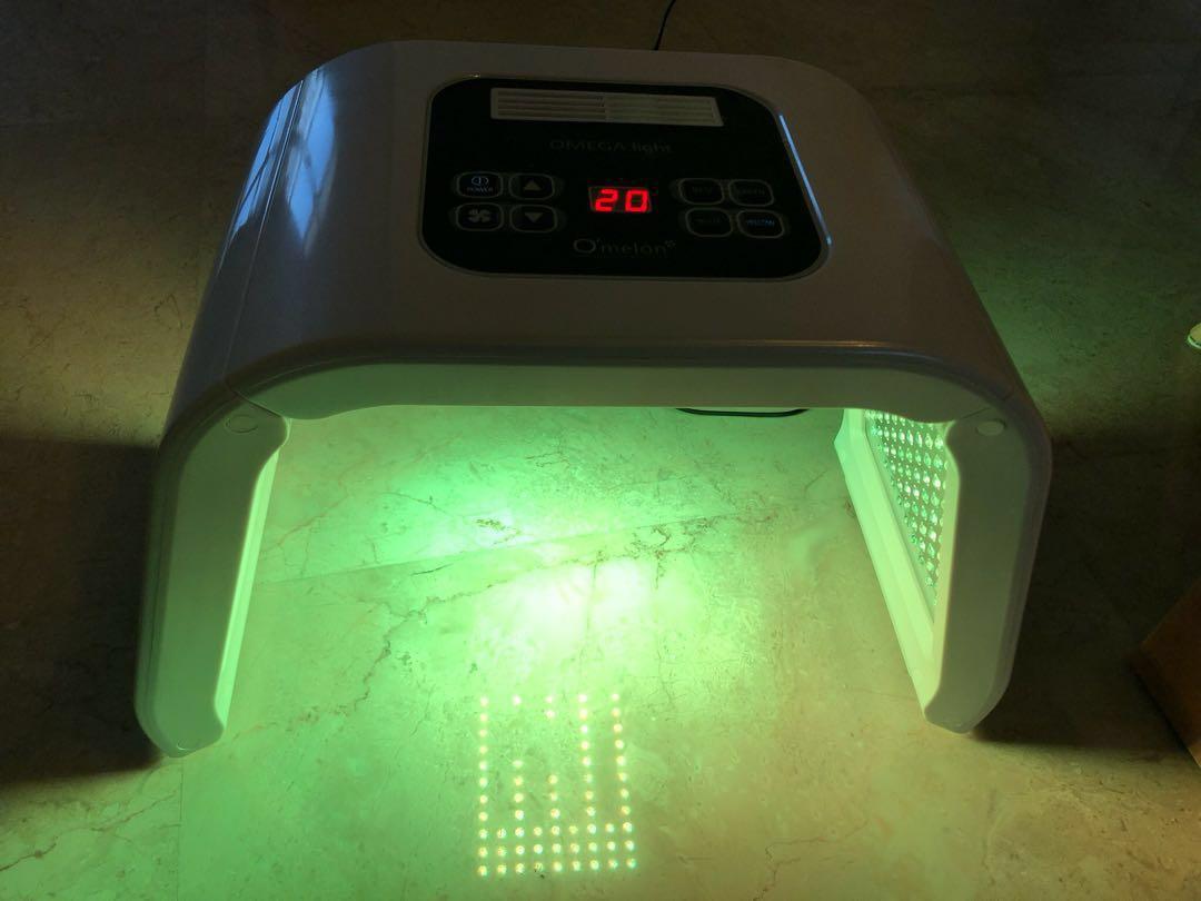 OMEGA LED Light Therapy contains 4 different colored LED therapy lights ...