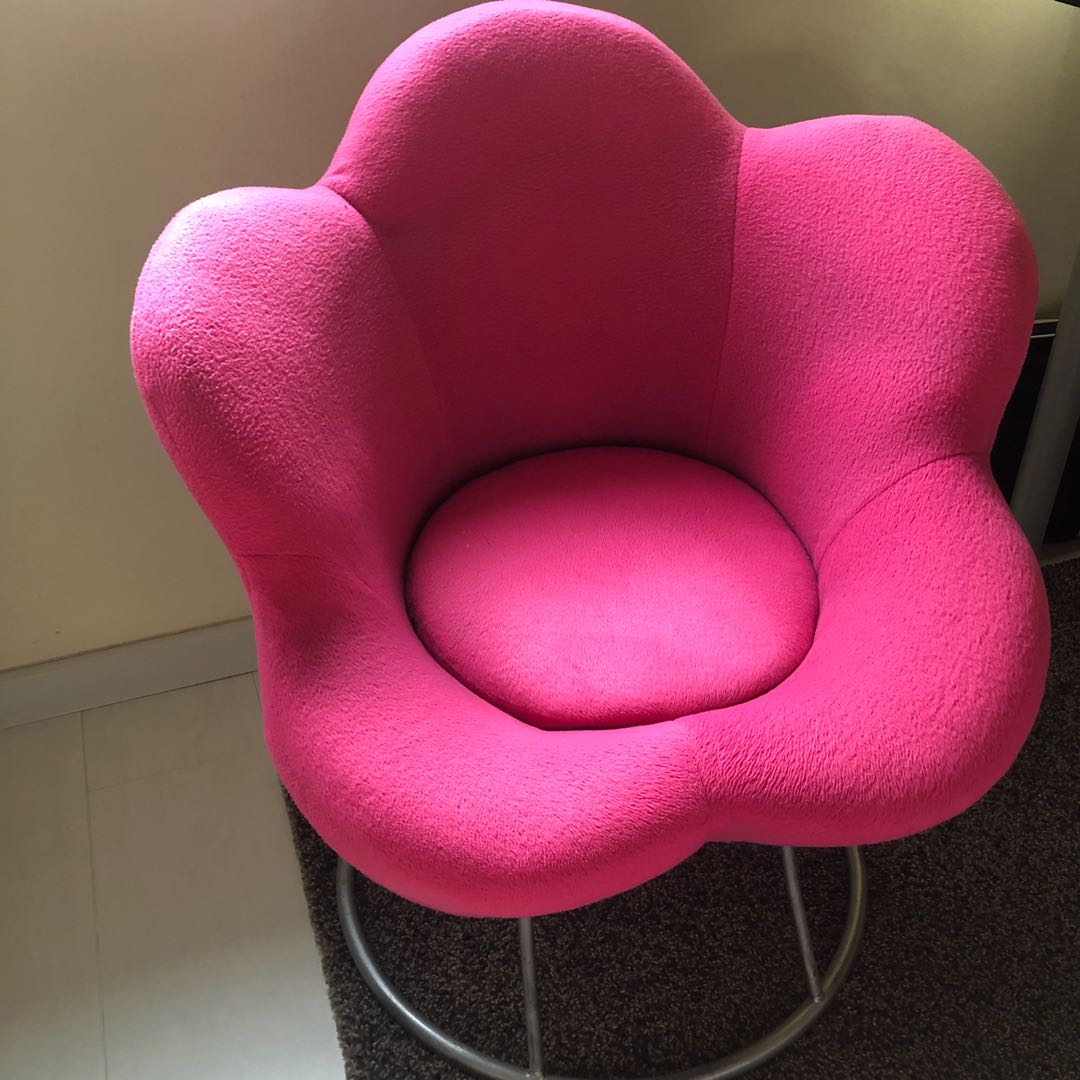 Pink flower shaped chair, Furniture & Home Living, Furniture, Chairs on ...