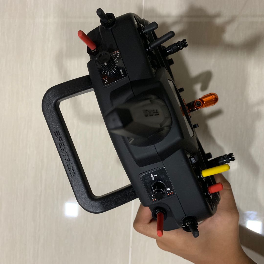 spektrum dx9 limited edition, Audio, Other Audio Equipment on Carousell