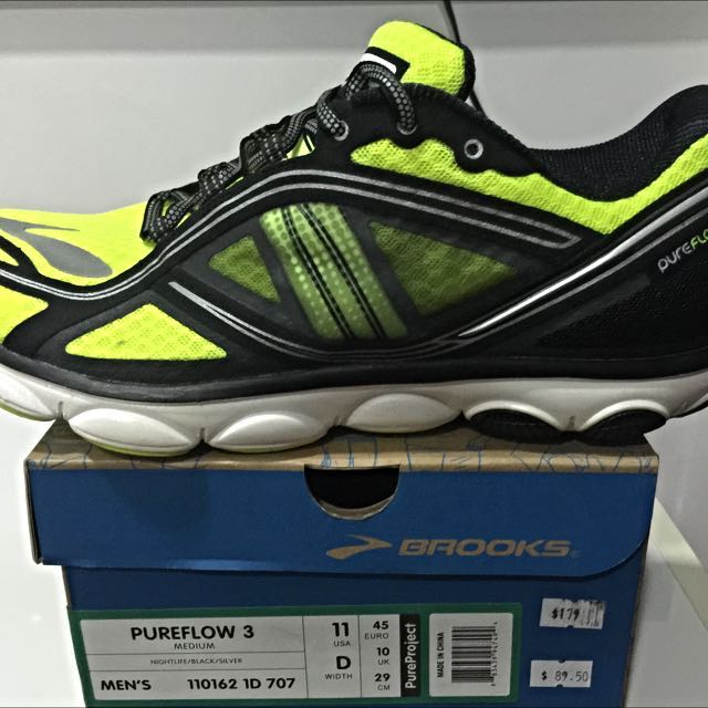 Brand New Brooks PureFlow 3 US11, Women's Fashion, Footwear, Sneakers ...