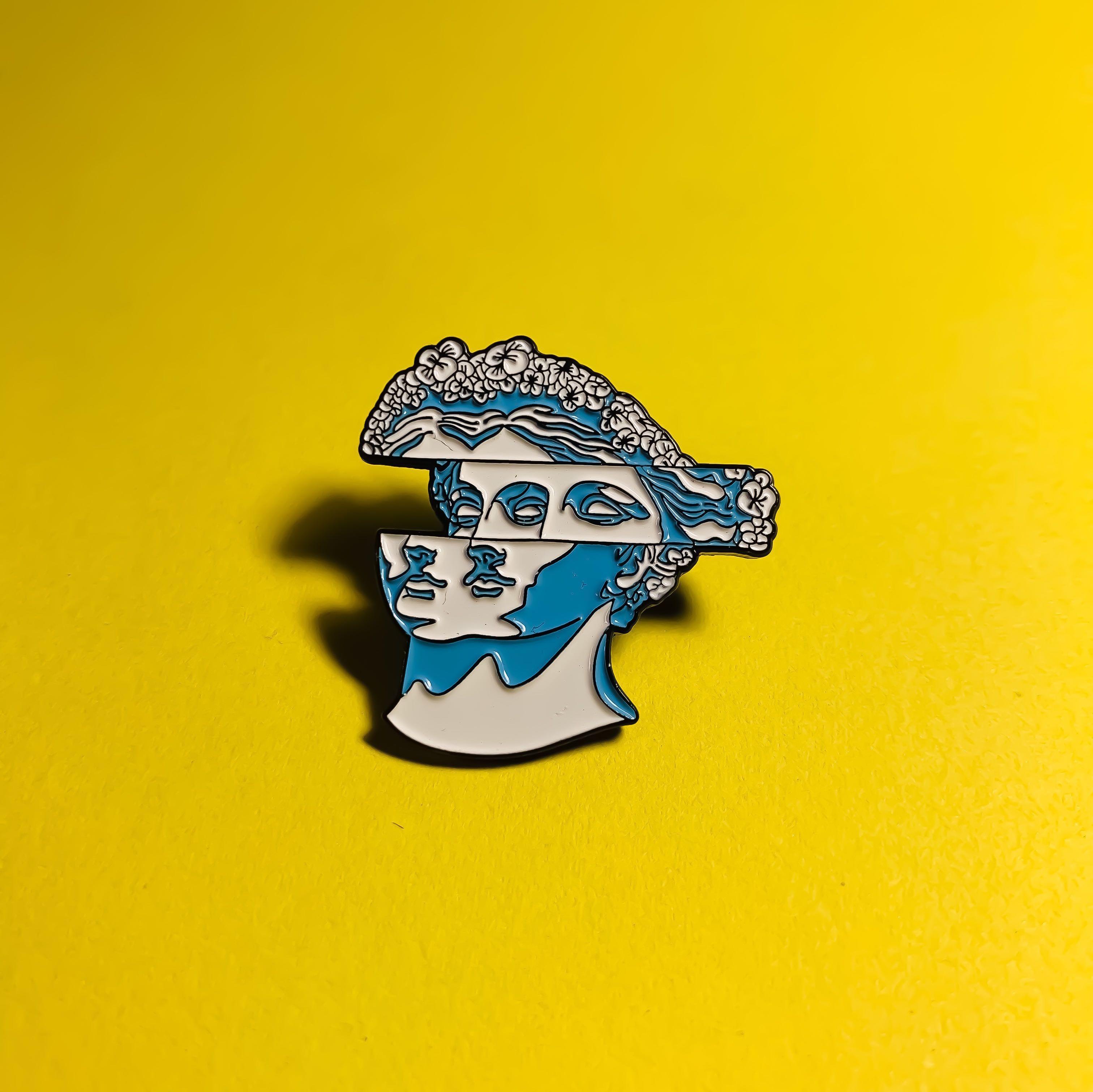 (Enamel Pin) Vaporwave Aesthetic Bust , Hobbies & Toys, Stationery ...